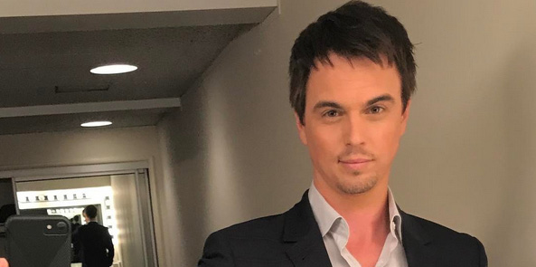 Behind The Scenes - Soap Opera Digest