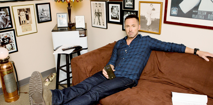 Online Bonus: Inside William deVry’s GH Dressing Room - Soap Opera Digest