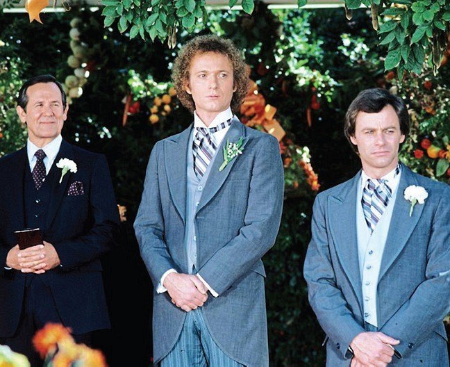 GH's Luke & Laura: Relive Their Unforgettable Wedding Day!