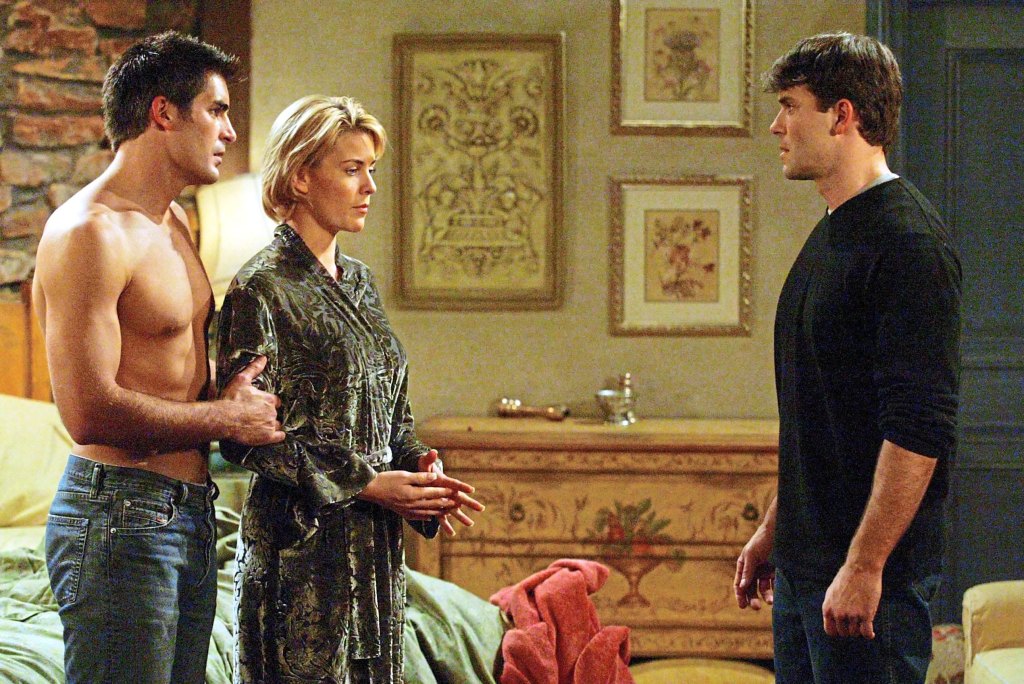 Defunct Soaps: IT’S ALL RELATIVE - Soap Opera Digest