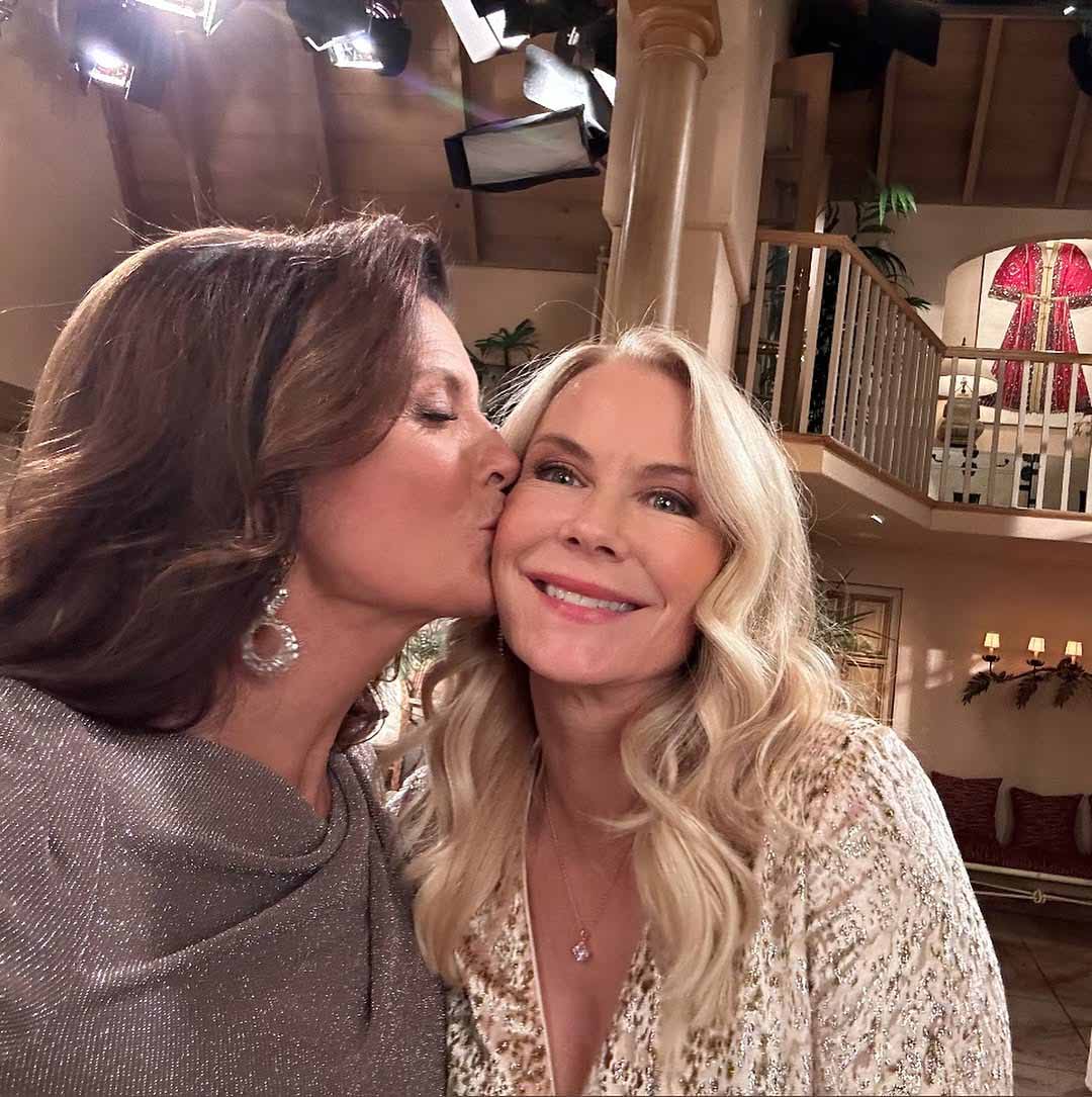 Behind The Scenes: Stars Share Snaps From The Week Ending In November ...