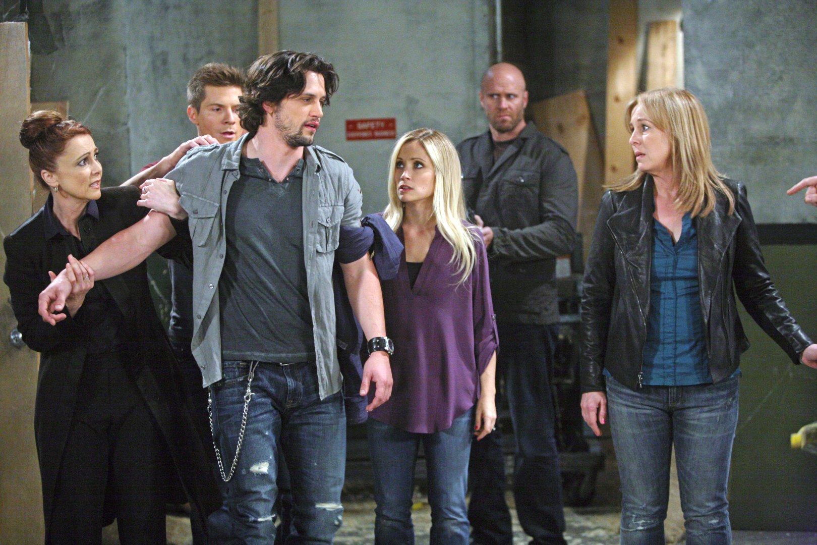 GH: How Ethan Connects to Other Characters in Port Charles - Soap Opera ...